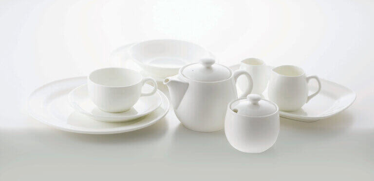 Tableware Business - NARUMI CORPORATION