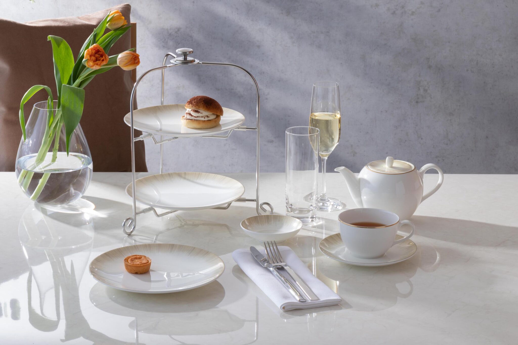 30cm OVAL RIM PLATTER - NARUMI CORPORATION